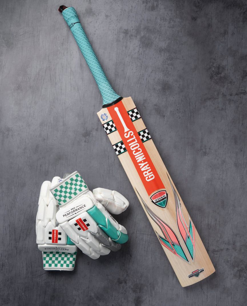 How To Choose A Cricket Bat For A Junior